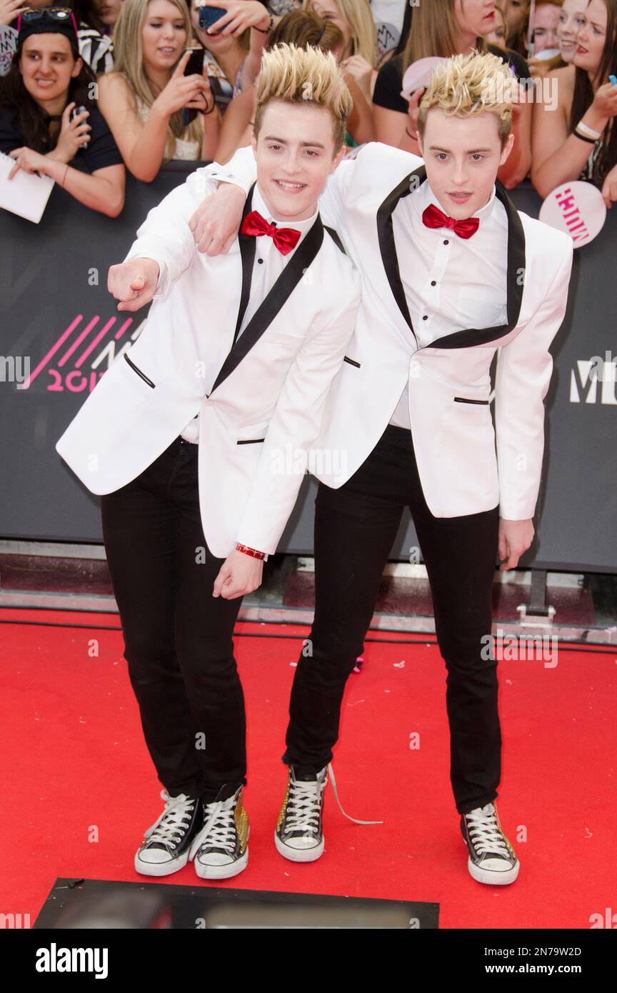 Jedward arrives on the red carpet at the 2013 MuchMusic Video Awards at ...