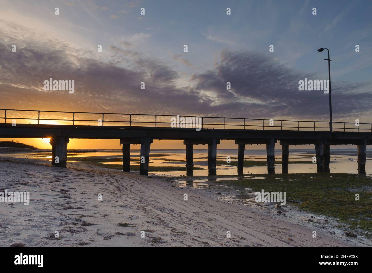 Rosebud pier hi-res stock photography and images - Alamy