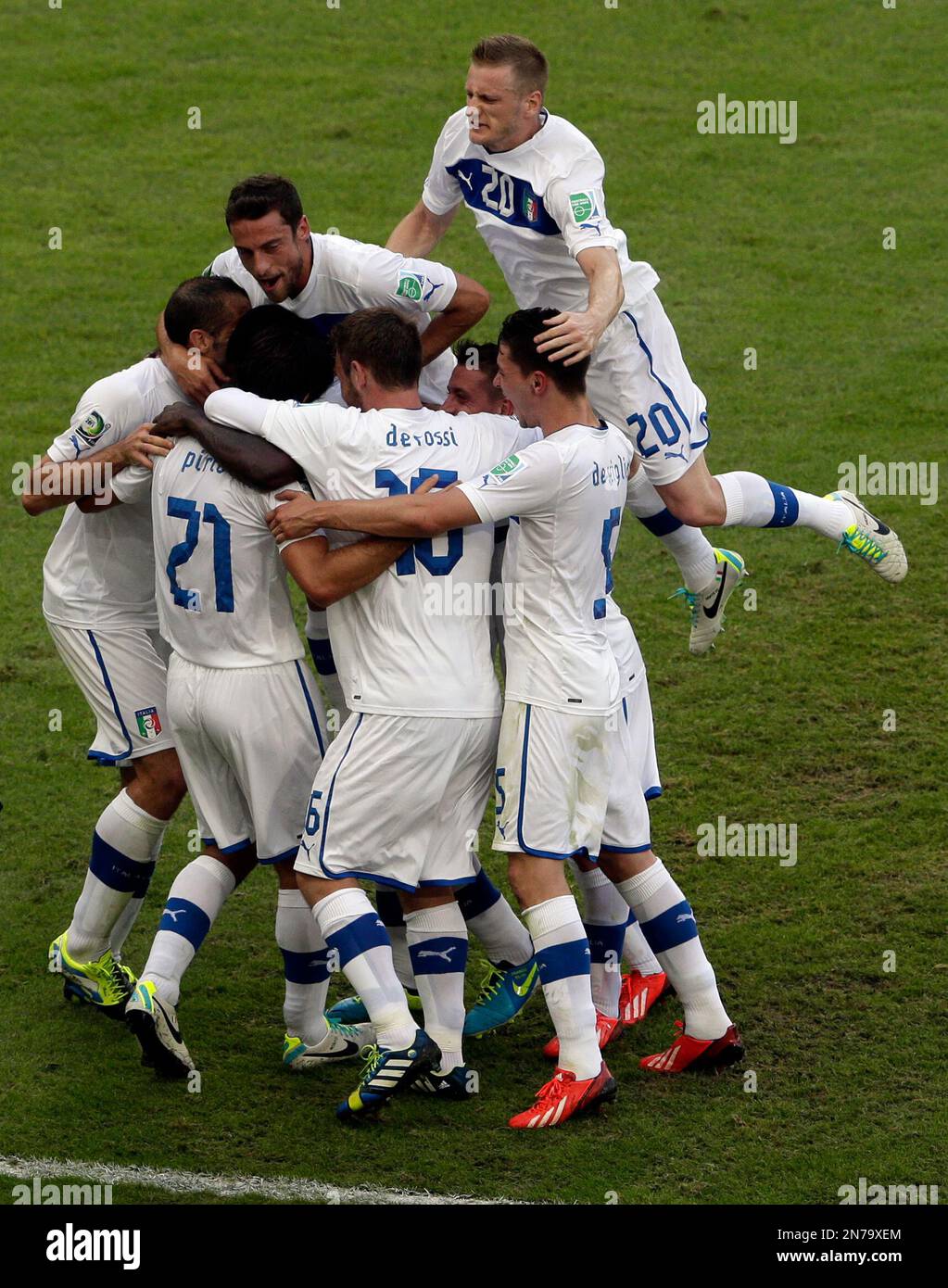 Andrea Pirlo Free Kick