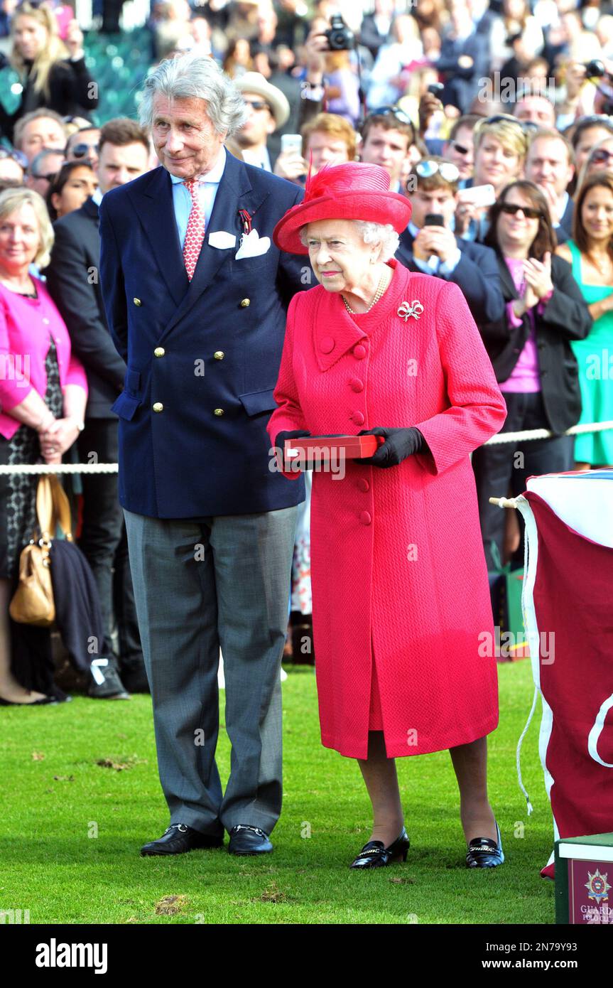 Arnaud Bamberger of Cartier UK and HM the Queen Elisabeth II at the ...