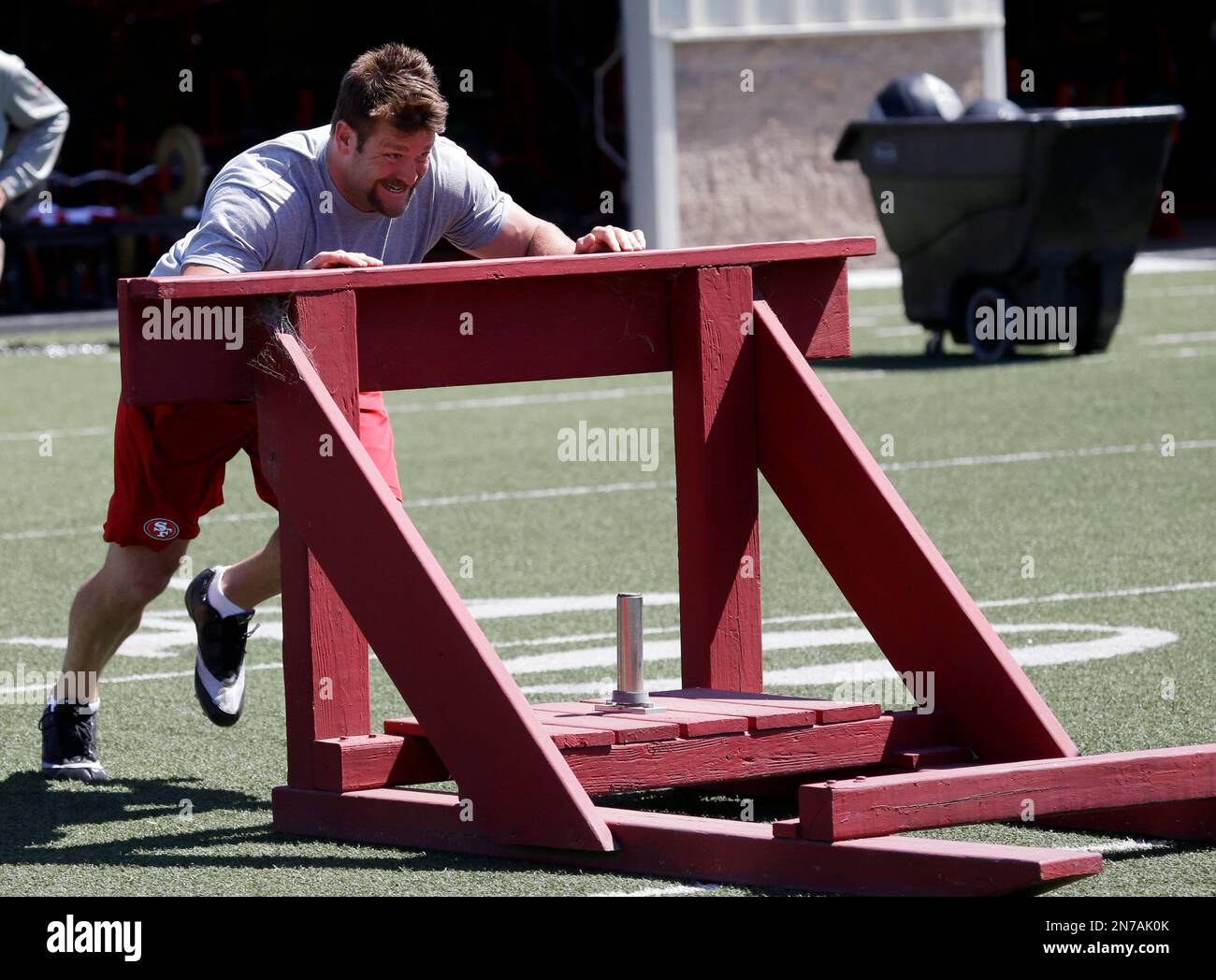 San Francisco 49ers defensive end Justin Smith goes through ...