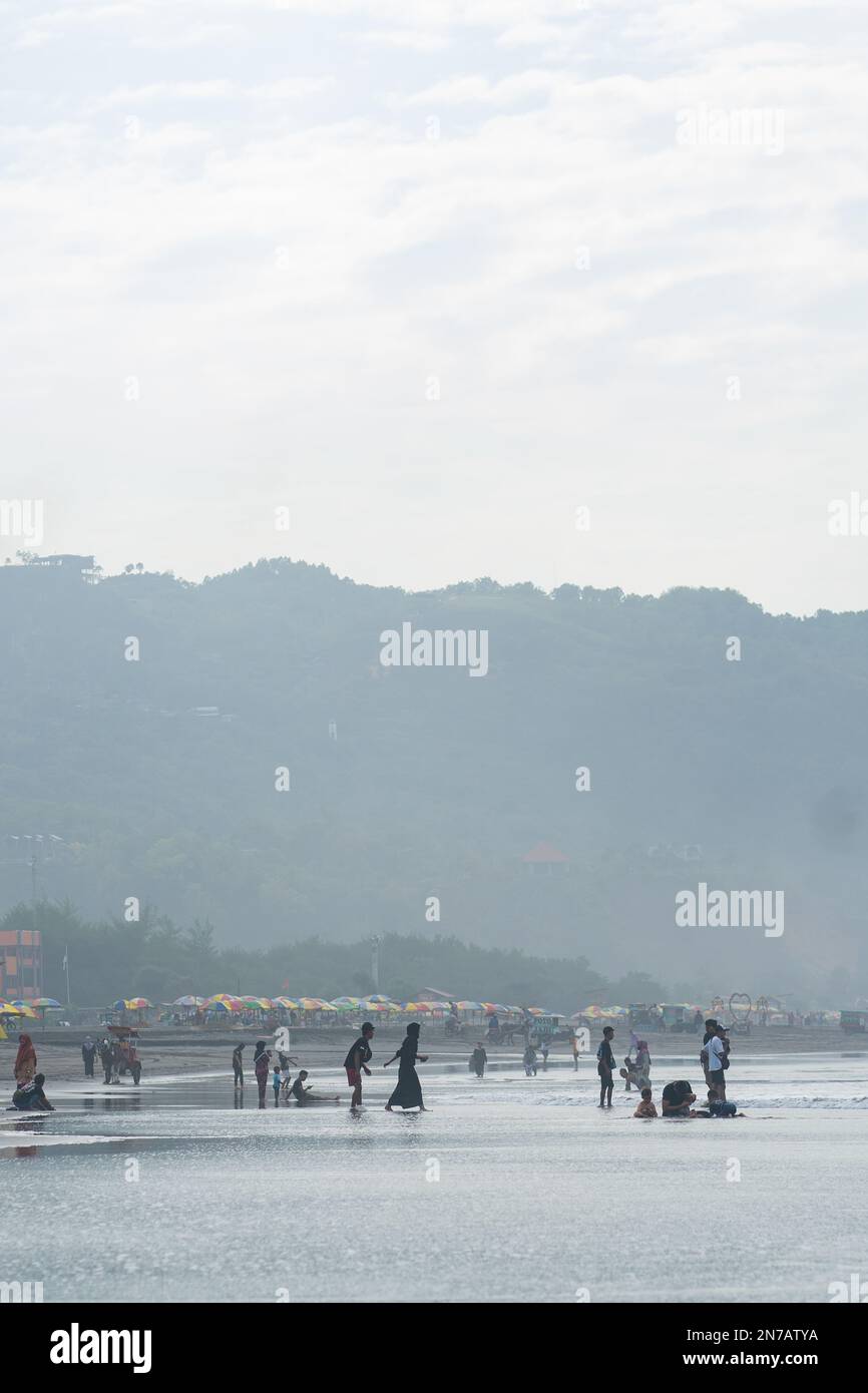 Pantai parangtritis hi-res stock photography and images - Alamy