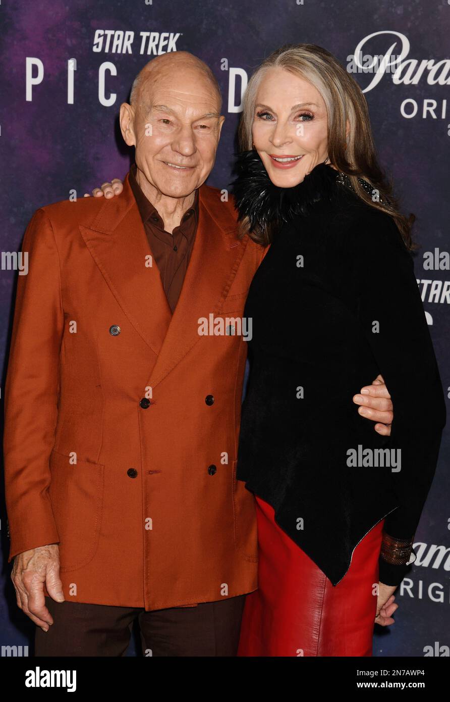 HOLLYWOOD, CALIFORNIA - FEBRUARY 09: (L-R) Sir Patrick Stewart and ...