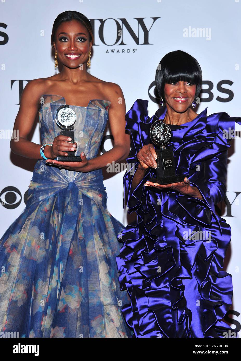 Patina Miller and Cicely Tyson pose with their awards in the press room ...