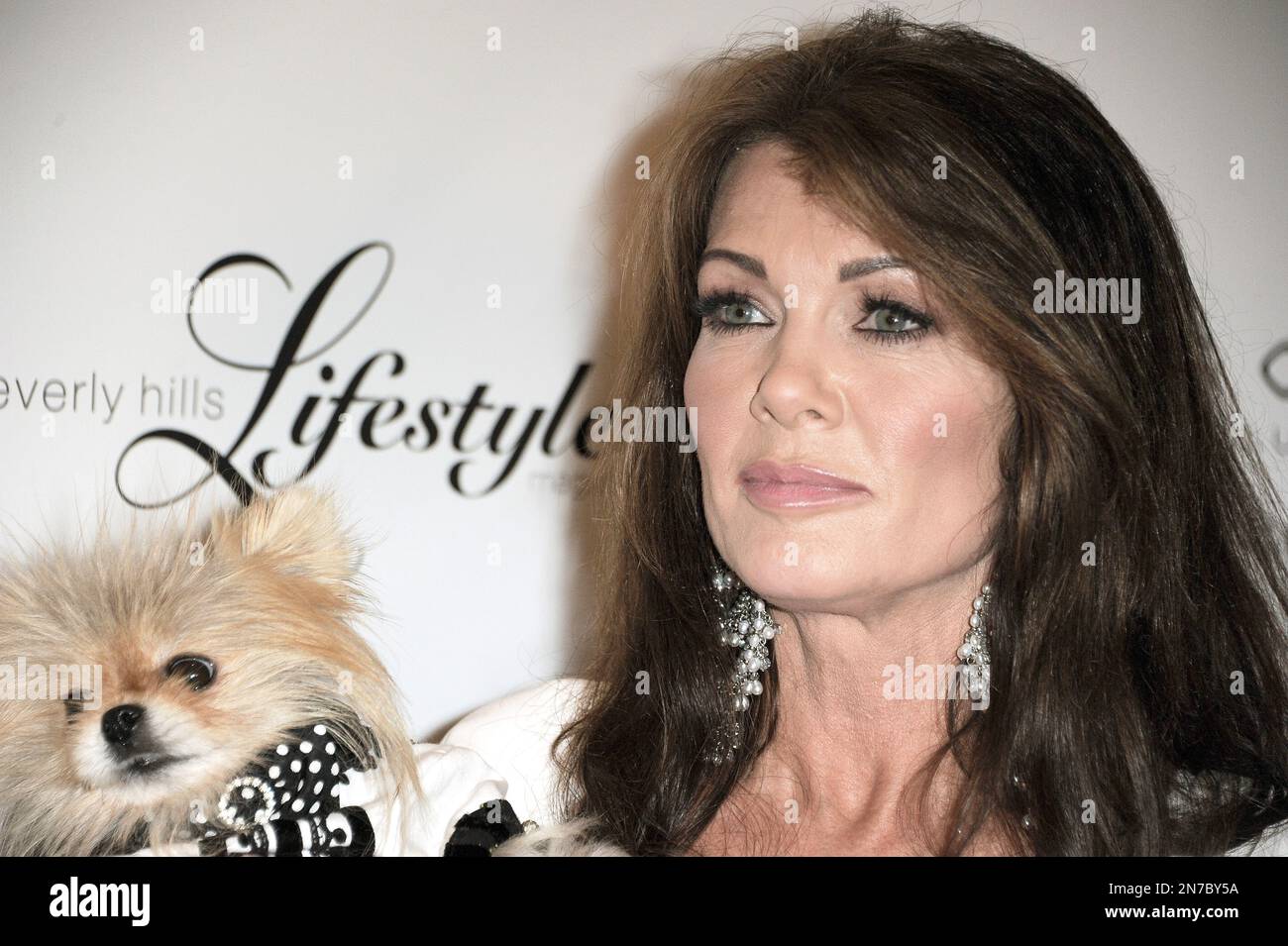 Lisa Vanderpump, with her dog Giggy arrives at the Beverly Hills ...