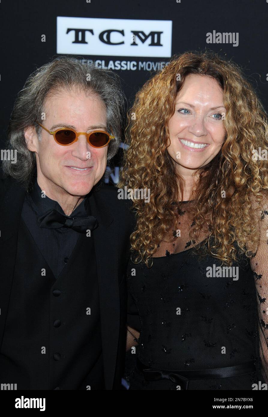 Richard Lewis, at left, and his wife, Joyce Lapinsky arrives at the ...