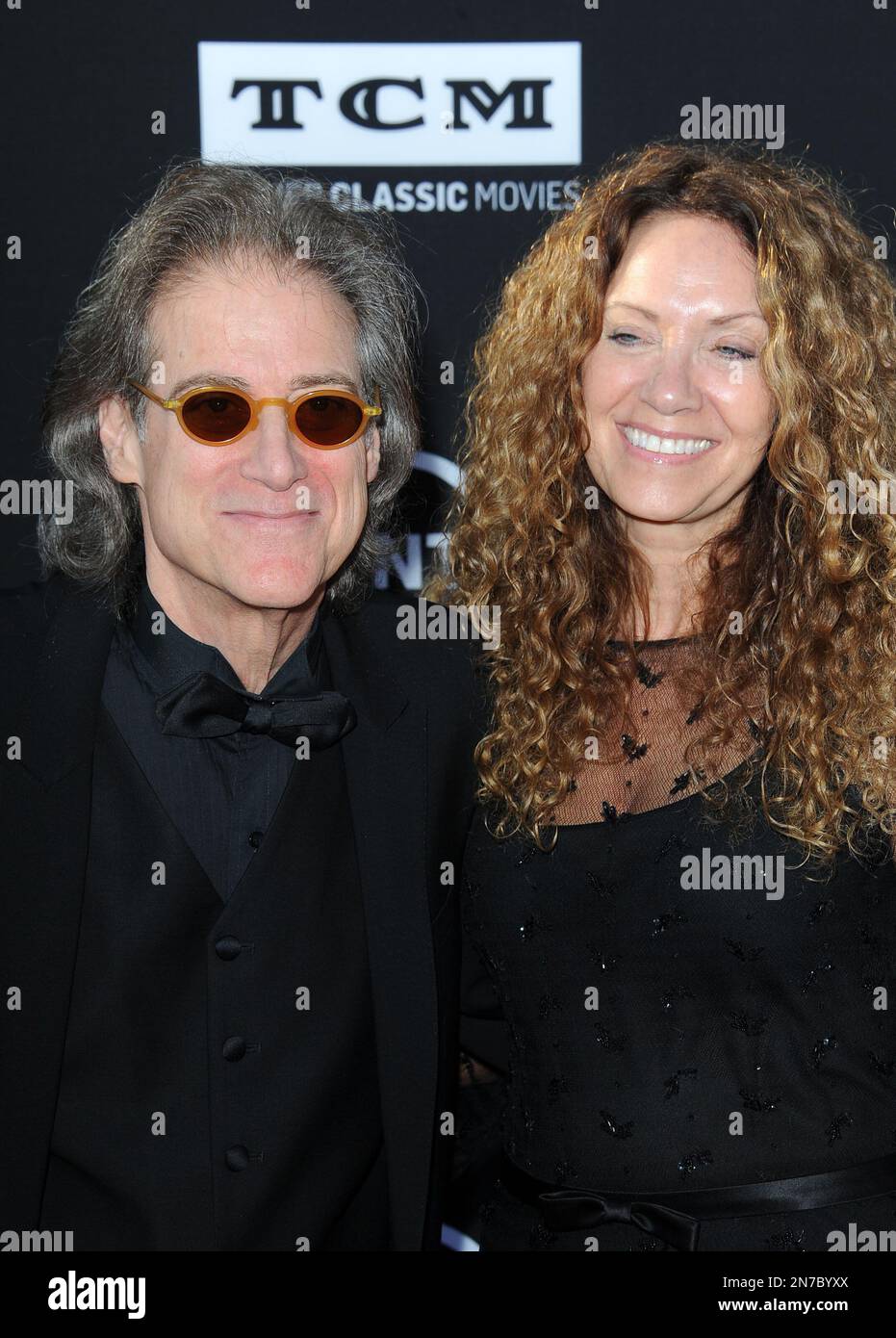 Richard Lewis, at left, and his wife, Joyce Lapinsky arrives at the ...