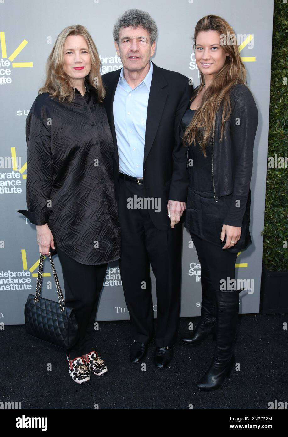 Cindy Horn, Event Chair/Institute Trustee Alan Horn, and actress ...