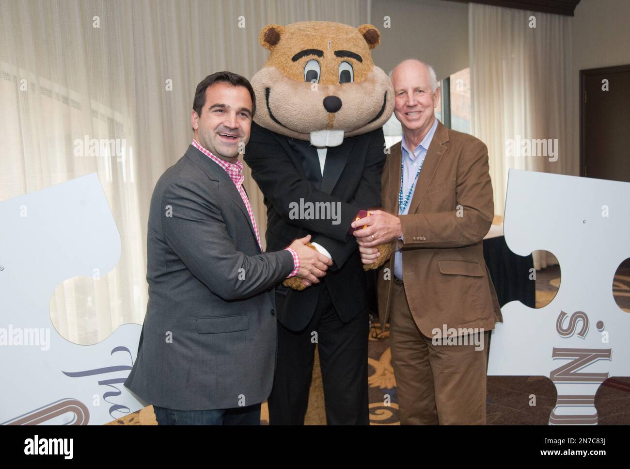 IMAGE DISTRIBUTED FOR NOBLE HOUSE HOTELS & RESORTS - Jim Merkel, left ...