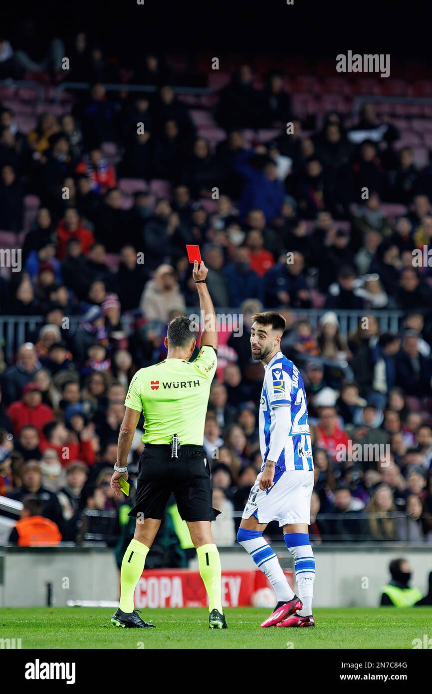 Real sociedad red card hi-res stock photography and images - Alamy