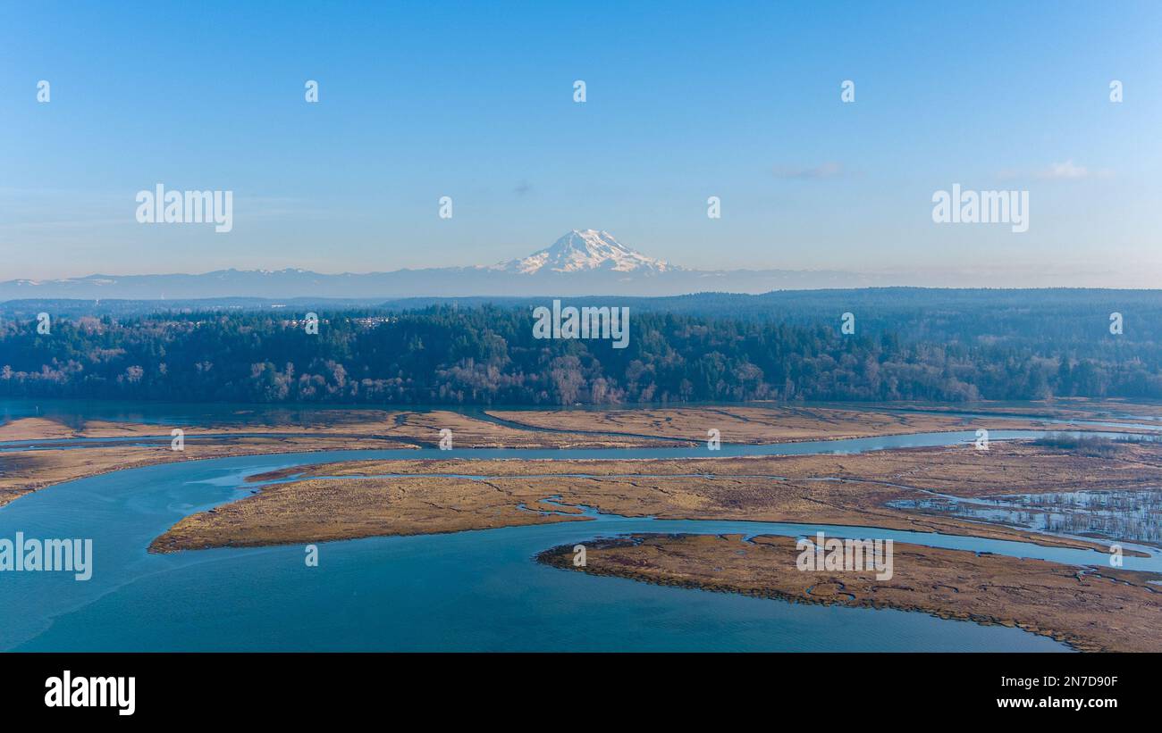 Mount Rainer and the Puget Sound at Nisqually Reach Stock Photo - Alamy