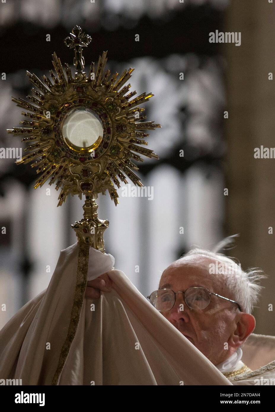 Monstrance Pope Francis