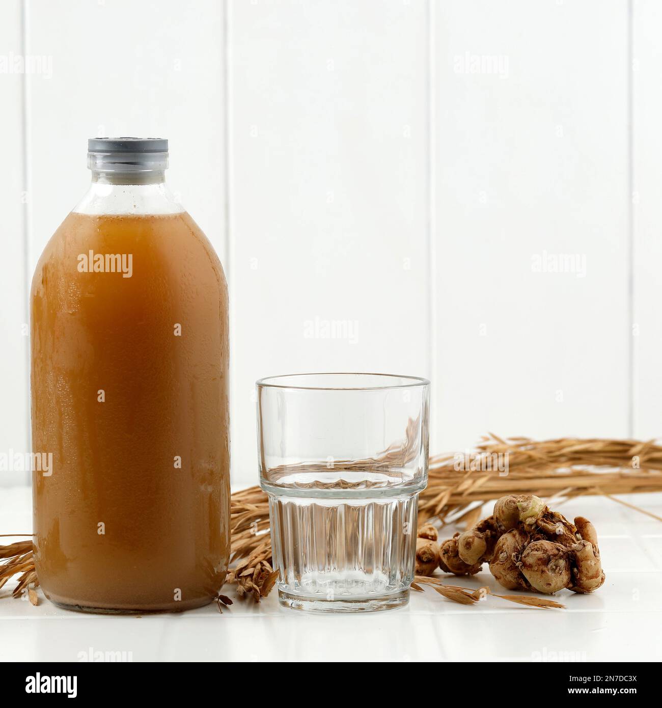Jamu beras kencur hi-res stock photography and images - Alamy