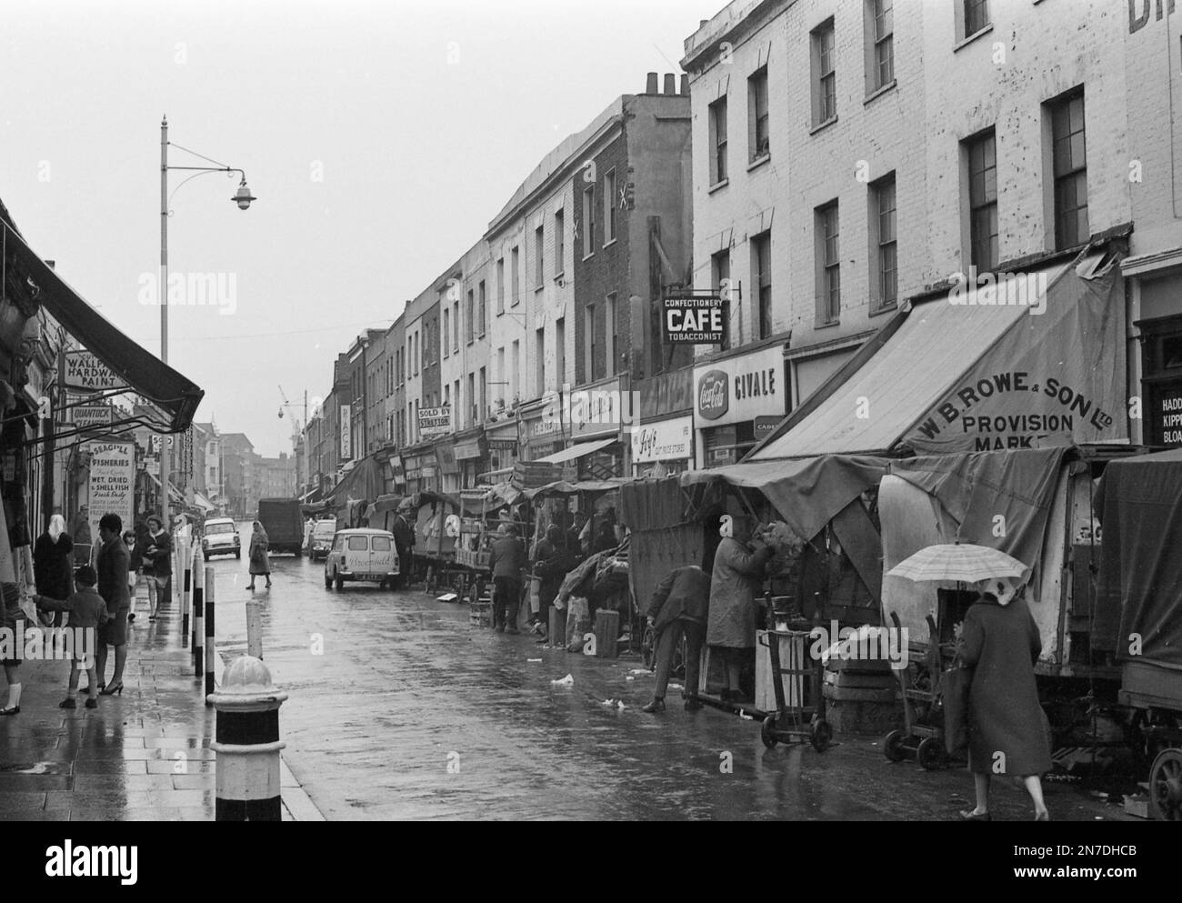 Shops and market stalls in the Lambeth Walk, London, in October 1967 ...