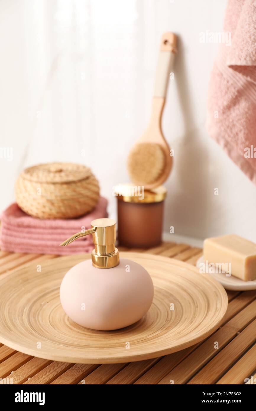 Everyday toiletries hi-res stock photography and images - Alamy