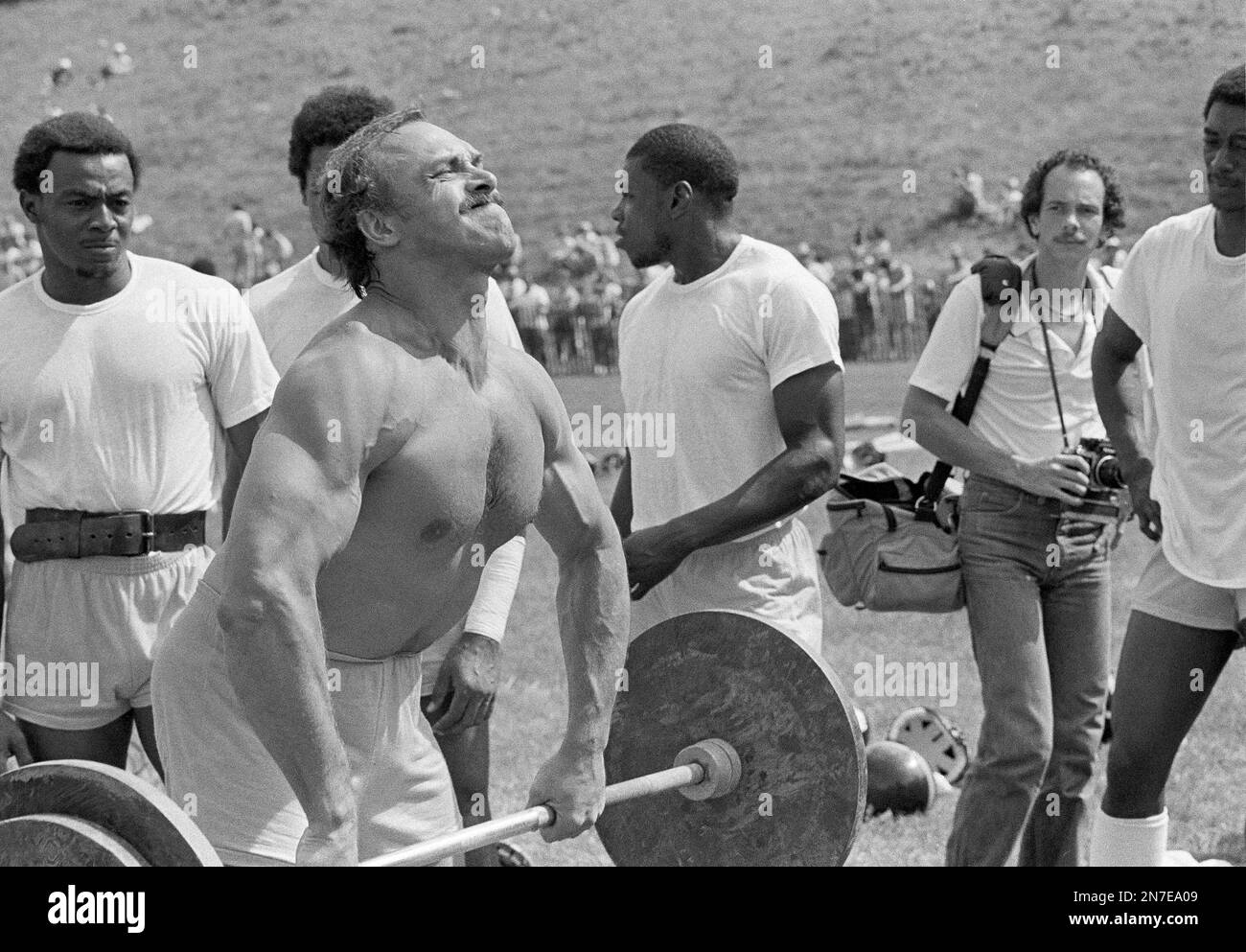 Pittsburgh Steeler Rocky Bleier lifts weights dueing the first practice ...
