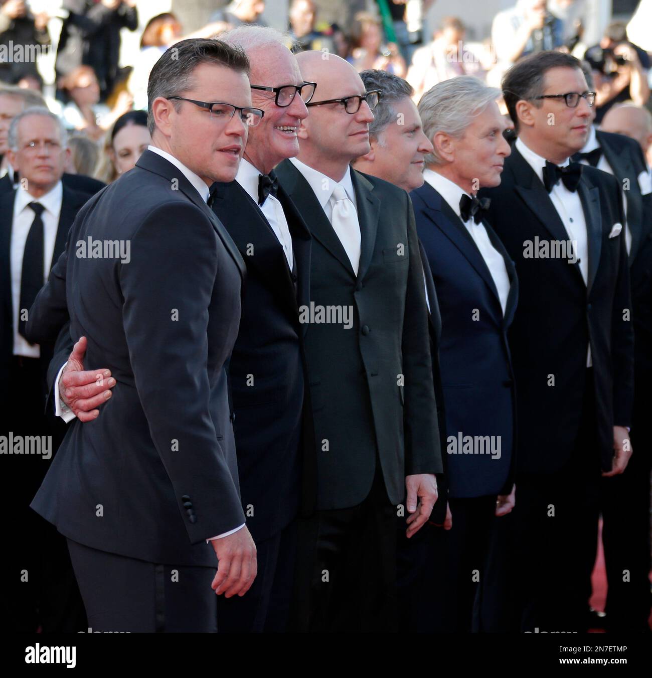 Cast, from left, Matt Damon, producer Jerry Weintraub, director Steven ...