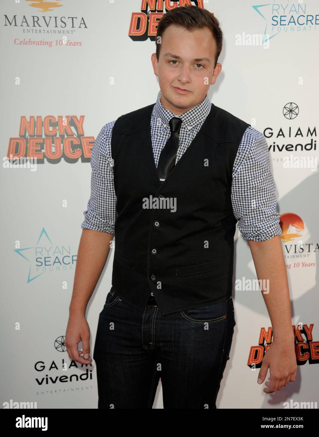 Noah Munck arrives at the LA premiere of "Nicky Deuce" at the ArcLight ...