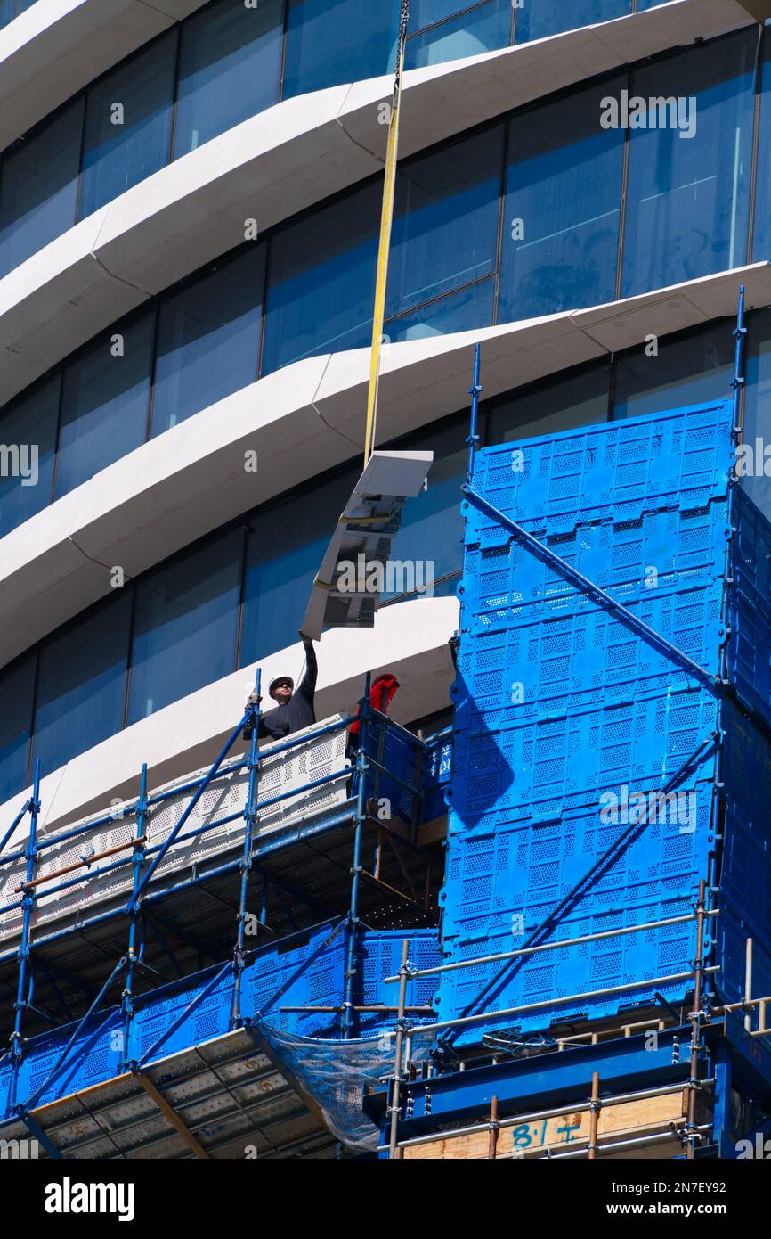 Construction worker australia hi-res stock photography and images - Alamy