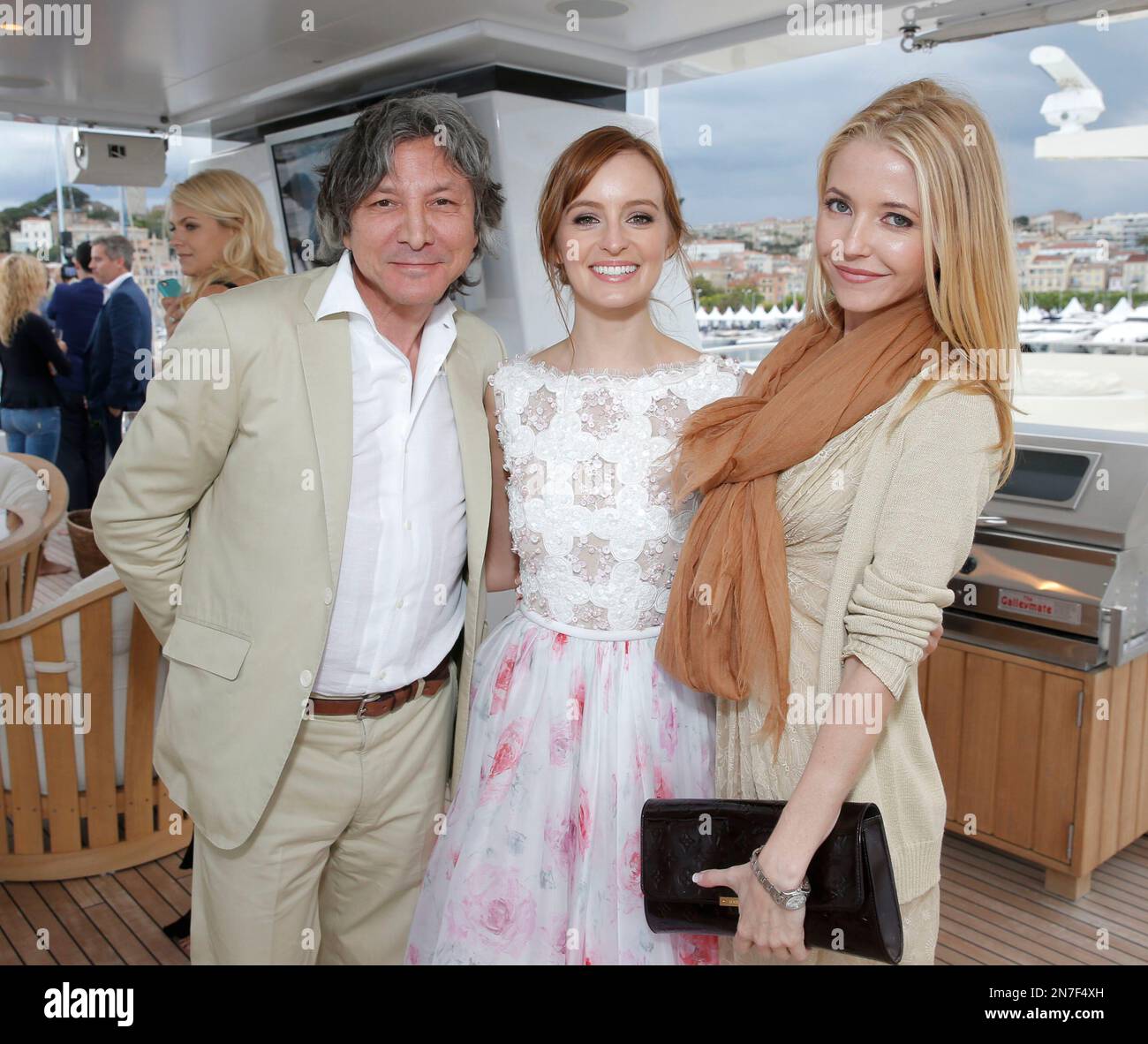 Leon Max, Ahna O'Reilly and Madison Walls at the Art of Elysium Party ...