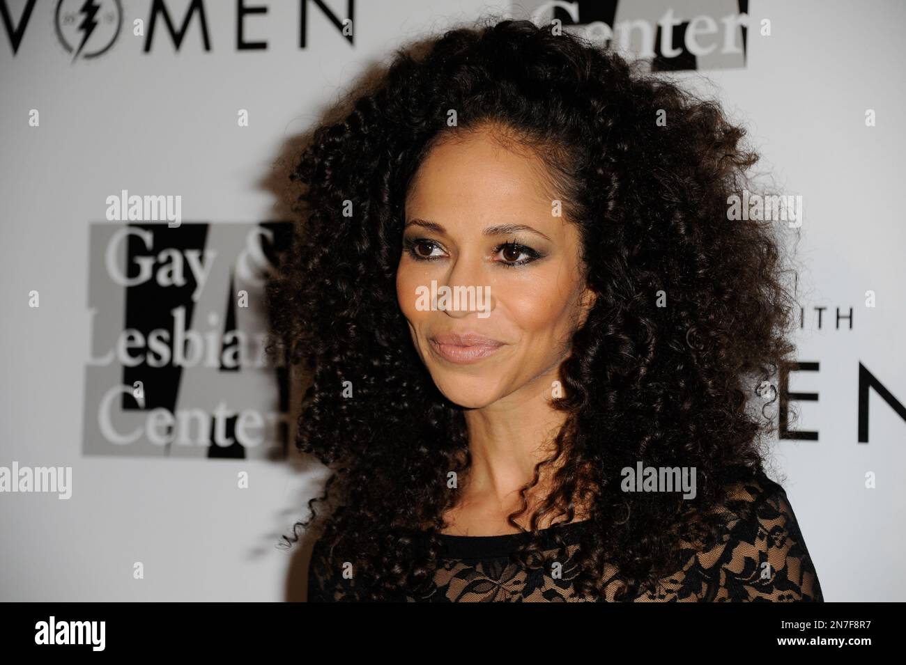 Sherri Saum arrives at the 2013 "An Evening With Women" event at the ...