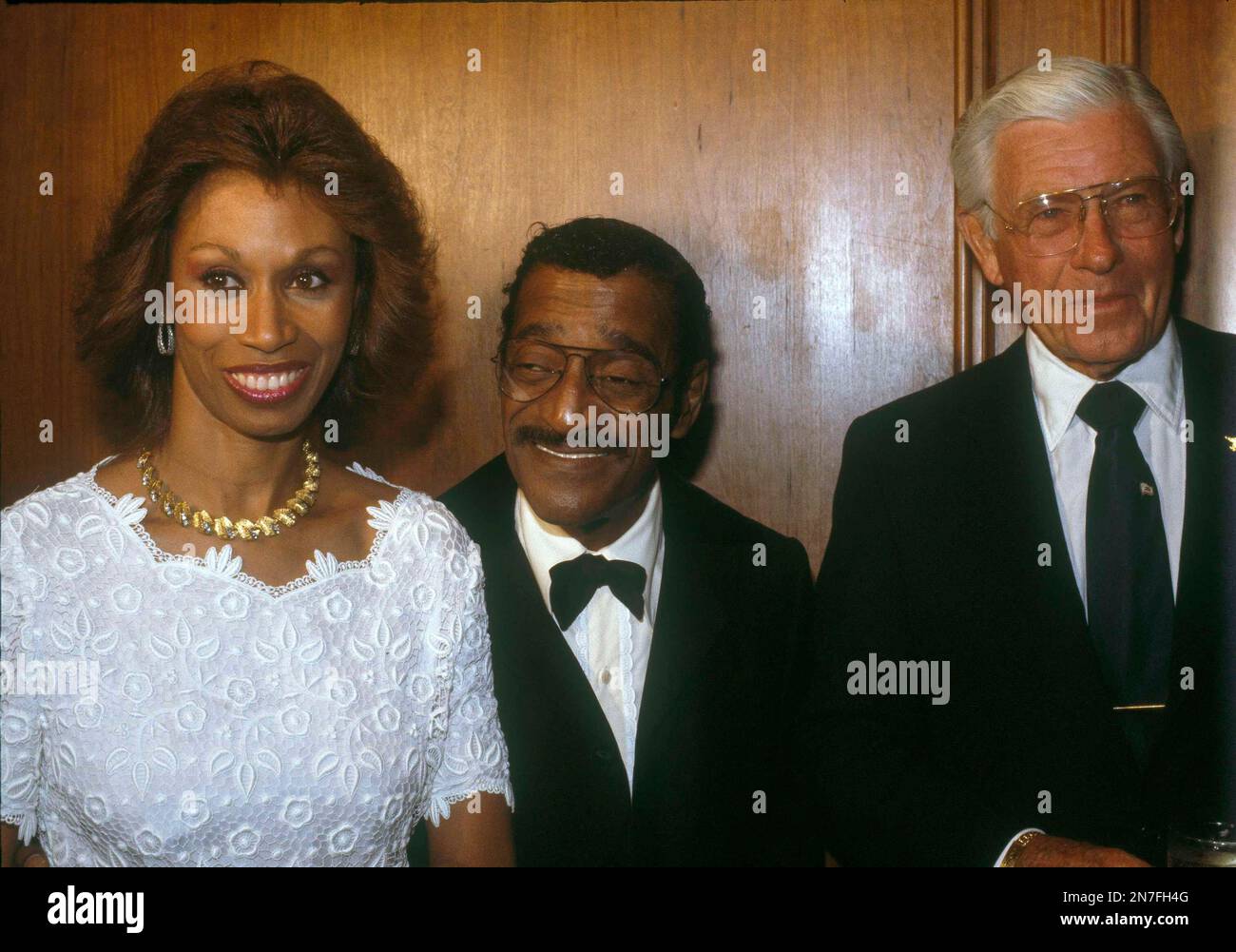 Sammy Davis Jr and his wife, Altovise Davis shown with Former U.S ...