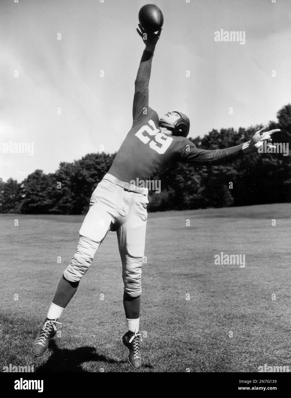 Jack Lummus of the New York Giants, shown July 2, 1944. (AP Photo Stock ...
