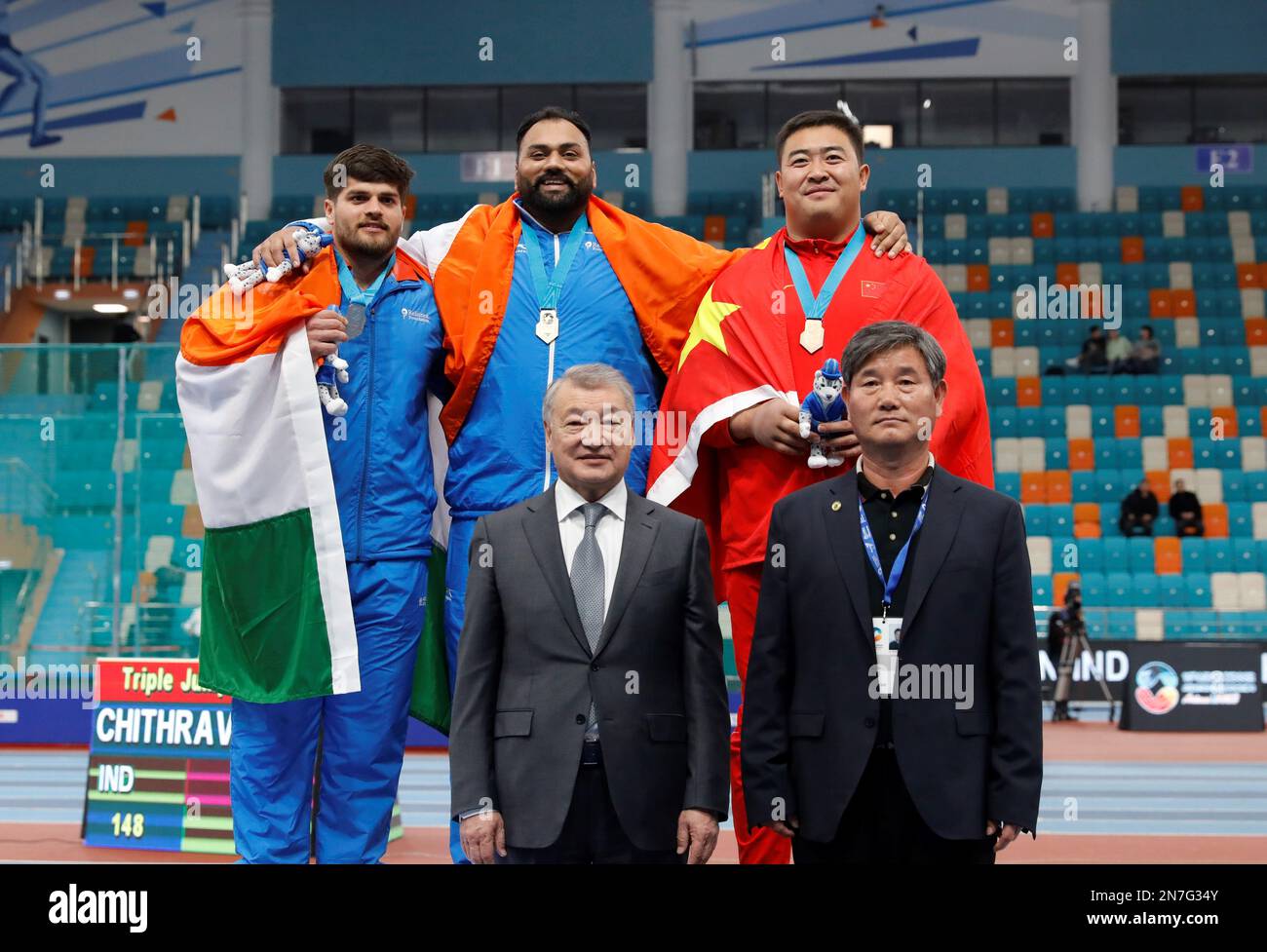 Astana, Tajinderpal Singh Toor of India and bronze medalist Chen ...