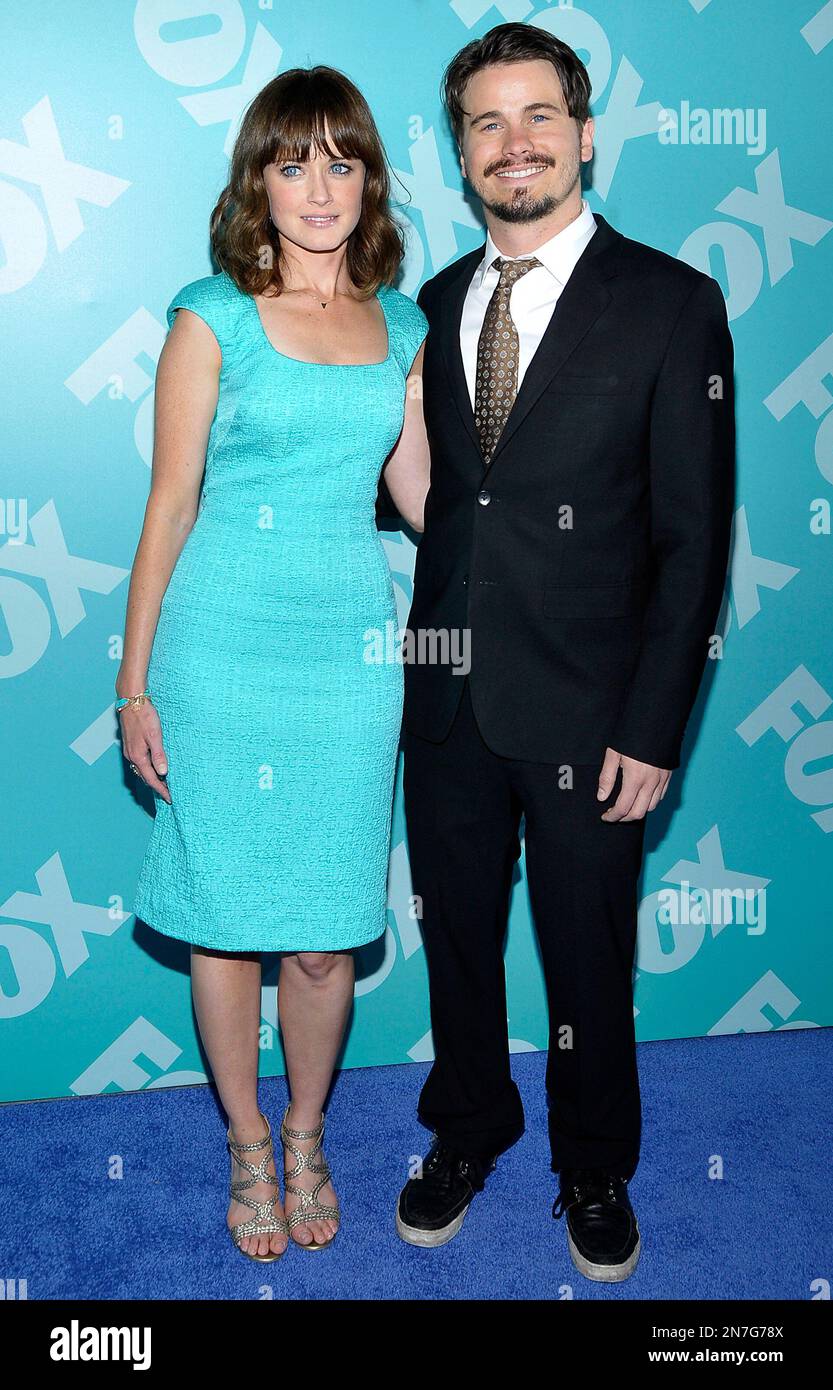 Actors Alexis Bledel and Jason Ritter arrive at the 2013 FOX ...