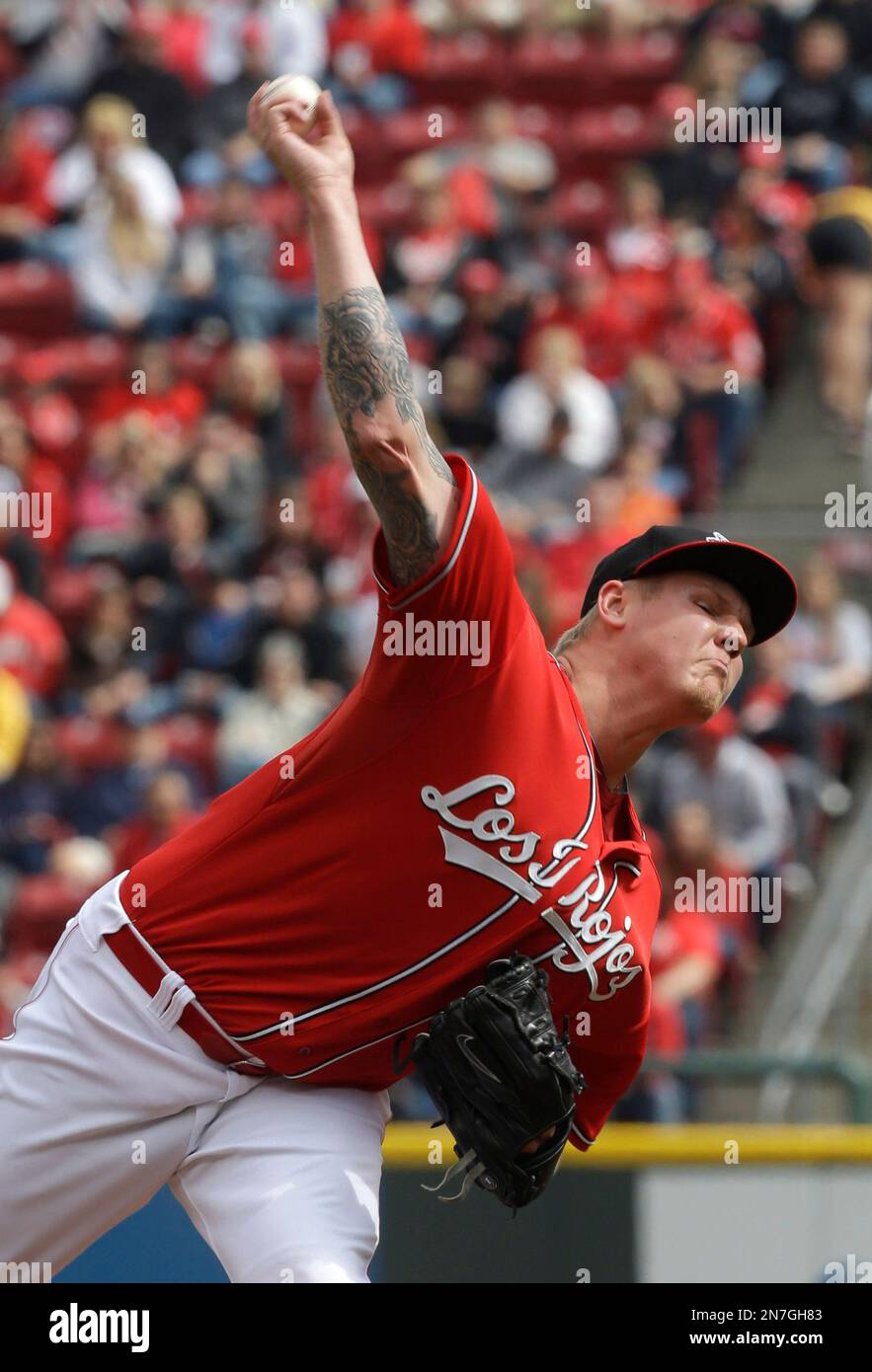 Cincinnati Reds starting pitcher Mat Latos throws against the Milwaukee ...