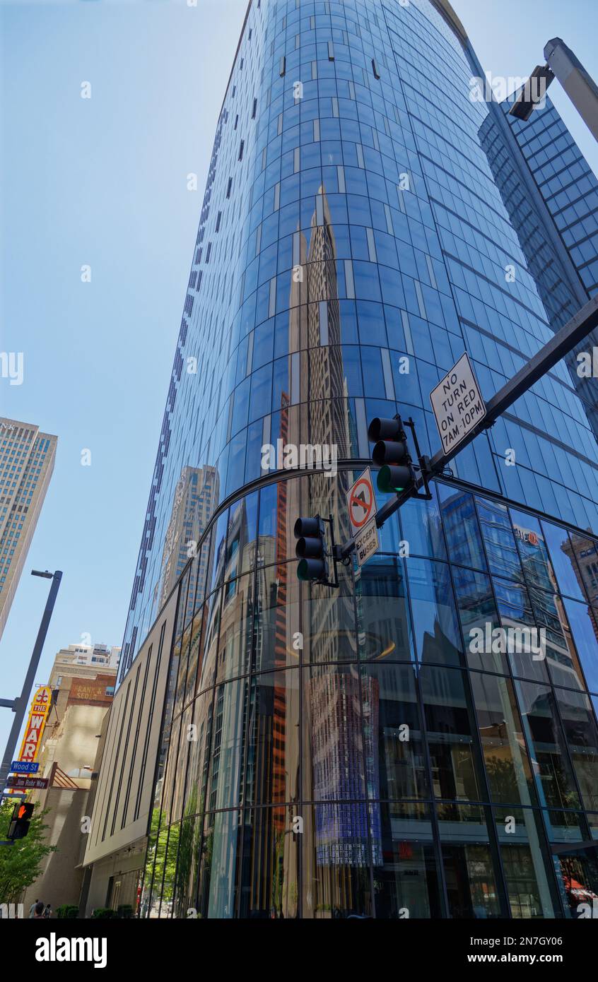 Greenest office tower in the world hi-res stock photography and images ...