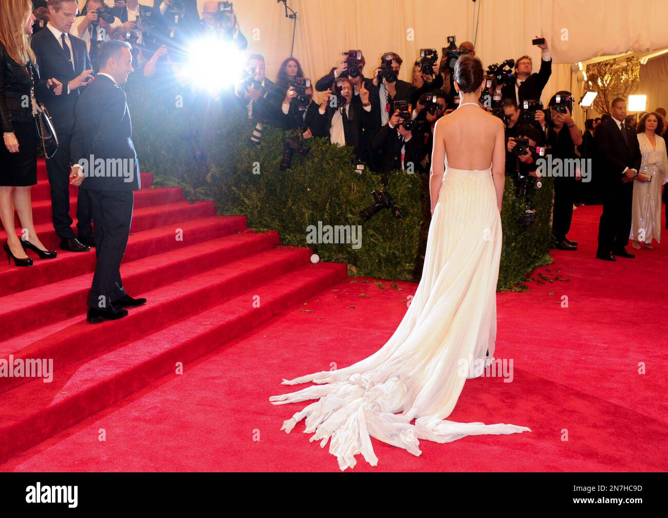 Actress Katie Holmes attends The Metropolitan Museum of Art Costume ...