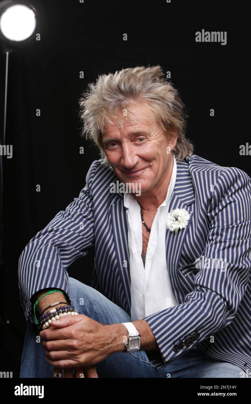 Rod Stewart poses for a portrait on Thursday, May 2, 2013 in Los ...
