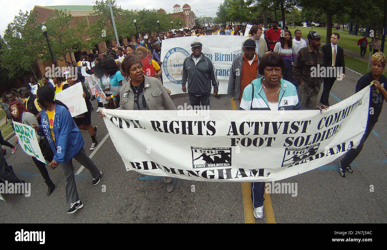 Thousands of students and foot soldiers march through downtown ...