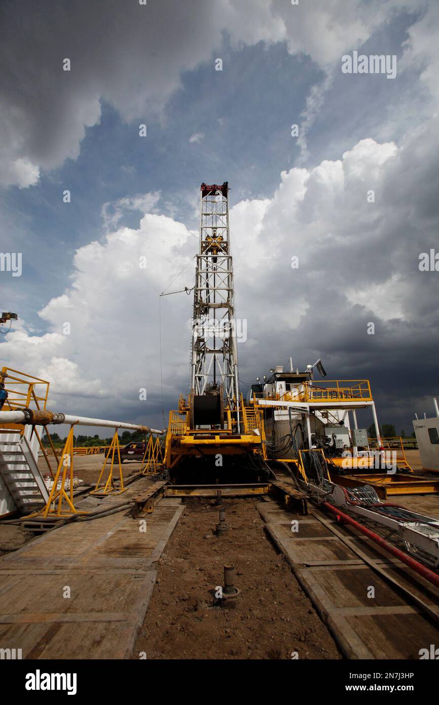 FILE - This Tuesday, Aug. 25, 2009 file photo shows capped wells in the ...