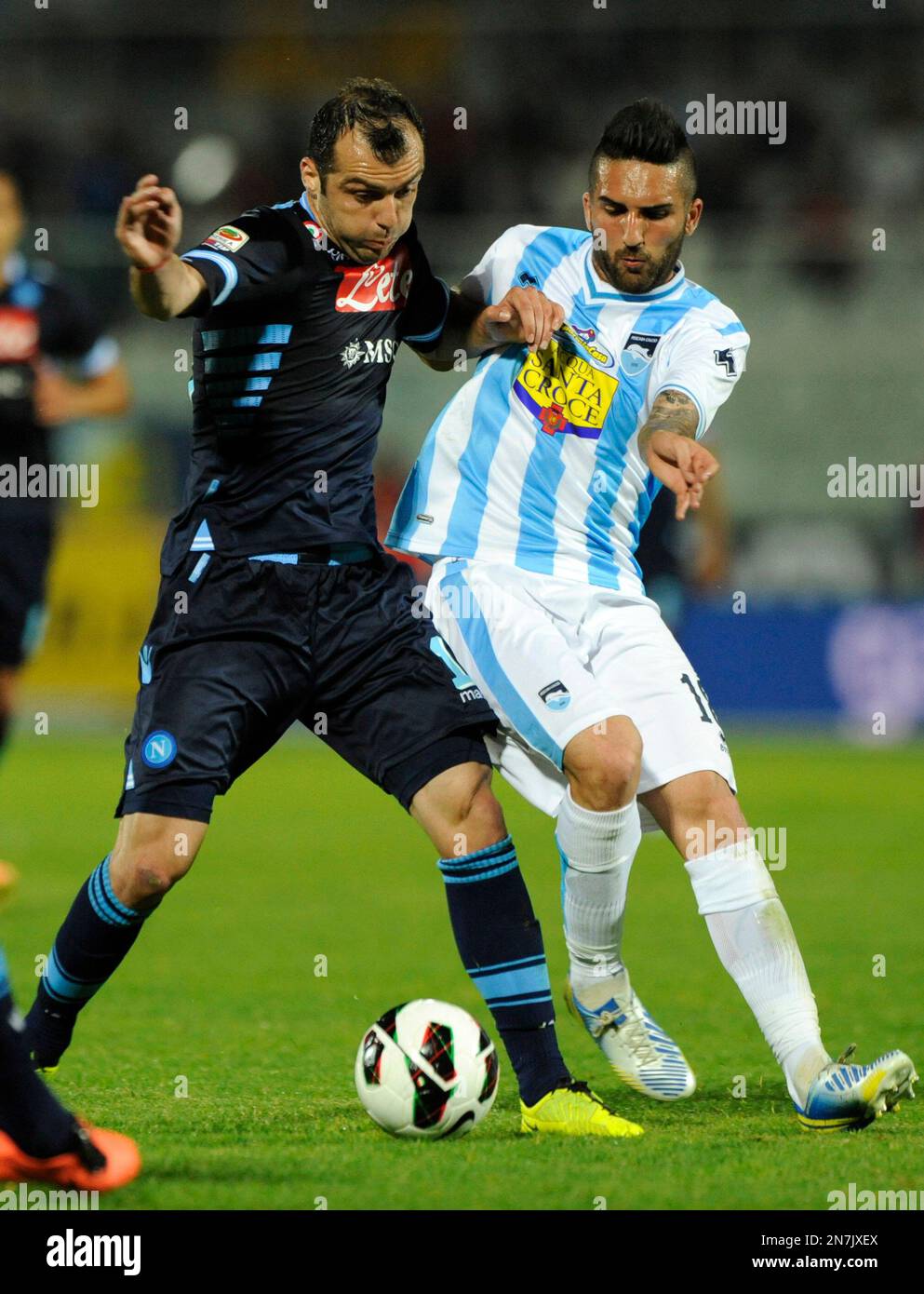 Napoli Macedonian forward Goran Pandev and Pescara midfielder Giuseppe ...