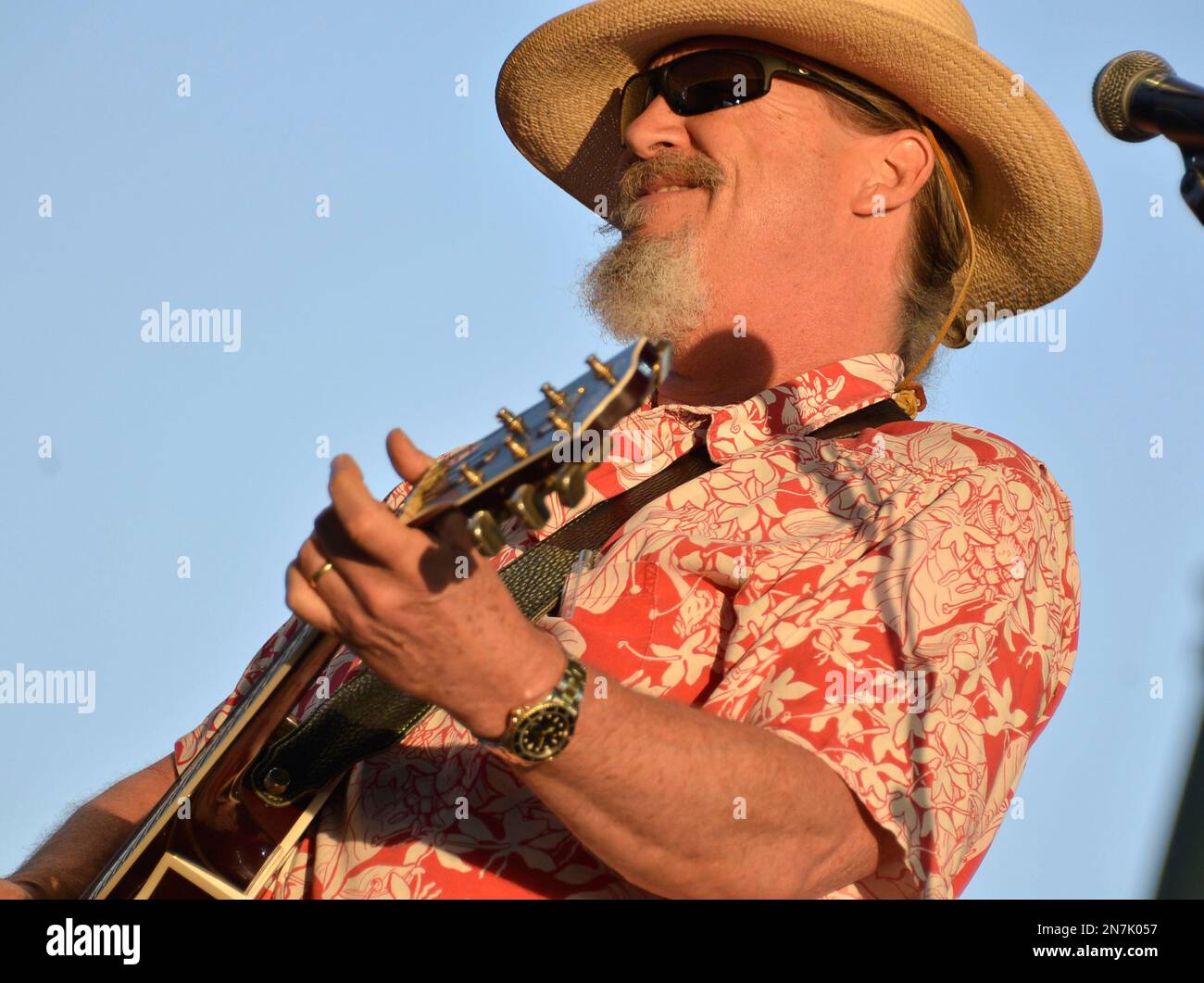 Singer and actor Jeff Bridges performs on the first day of the 2013 ...