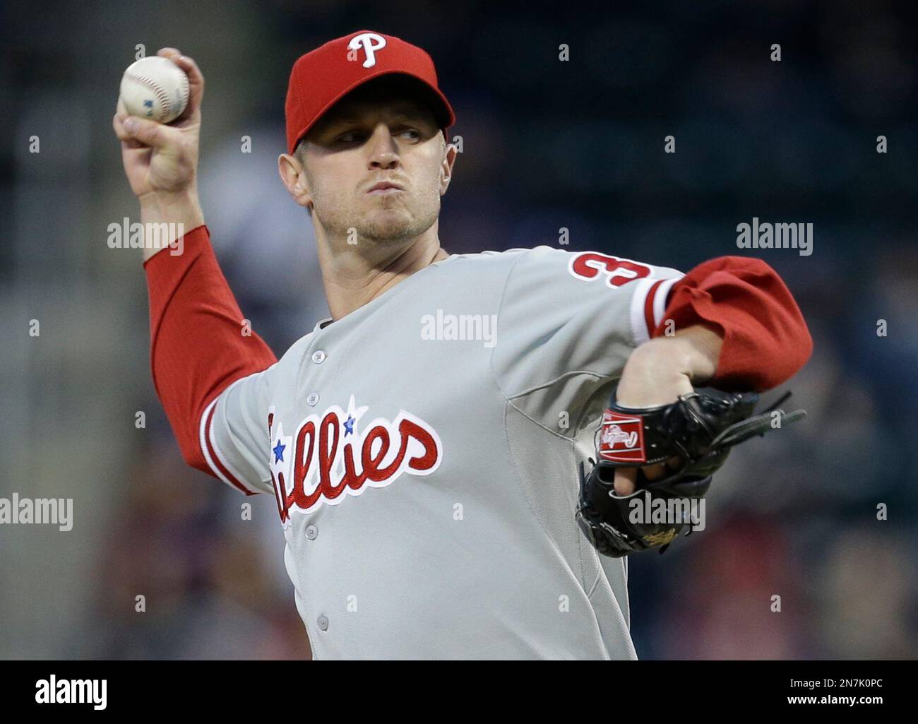 Philadelphia Phillies starting pitcher Kyle Kendrick (38) winds up ...