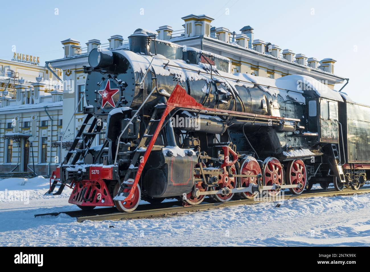 RYBINSK, RUSSIA - JANUARY 06, 2023: Old Soviet steam locomotive ...