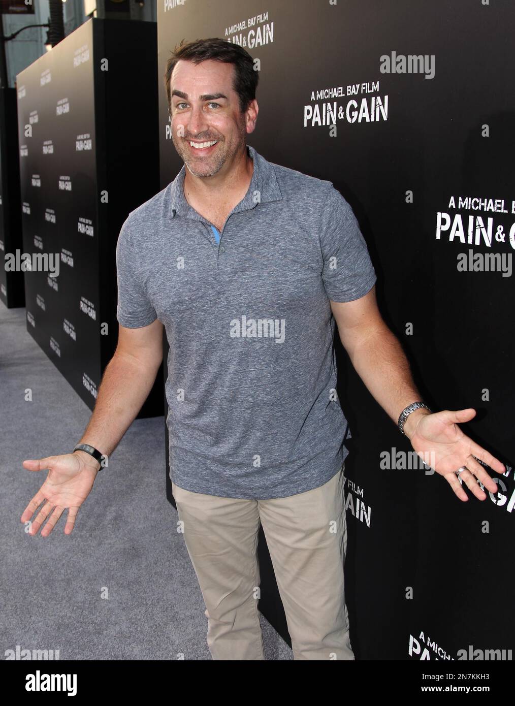 Rob Riggle arrives at the LA Premiere of "Pain and Gain" at the TCL ...