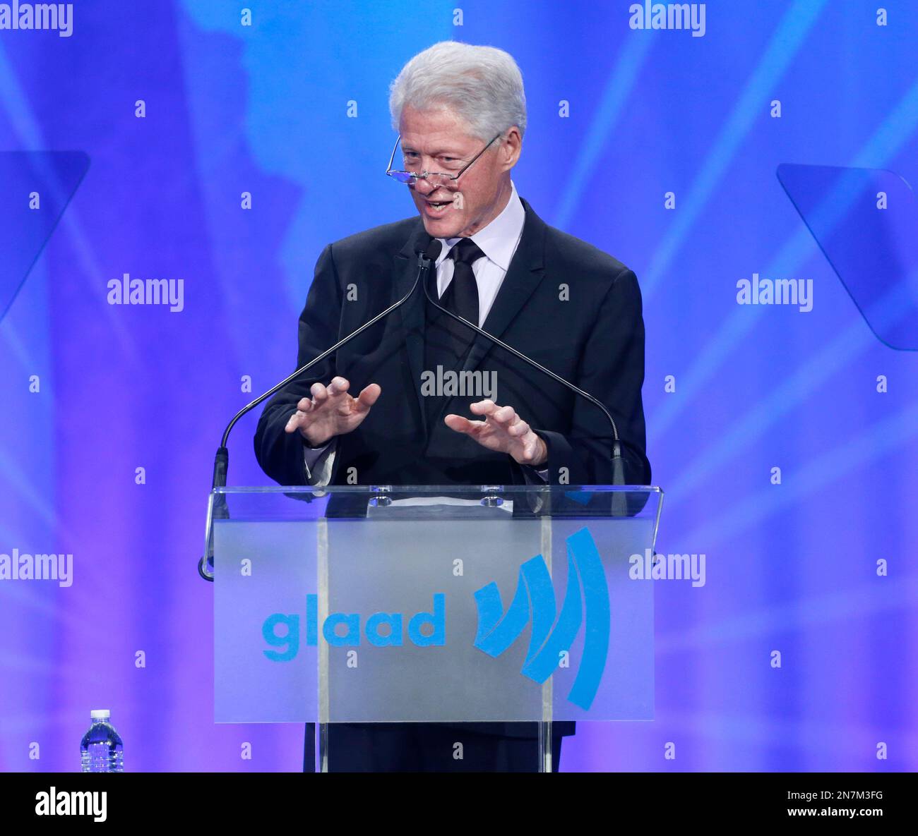 Former President of the United States Bill Clinton accepts the Advocate ...