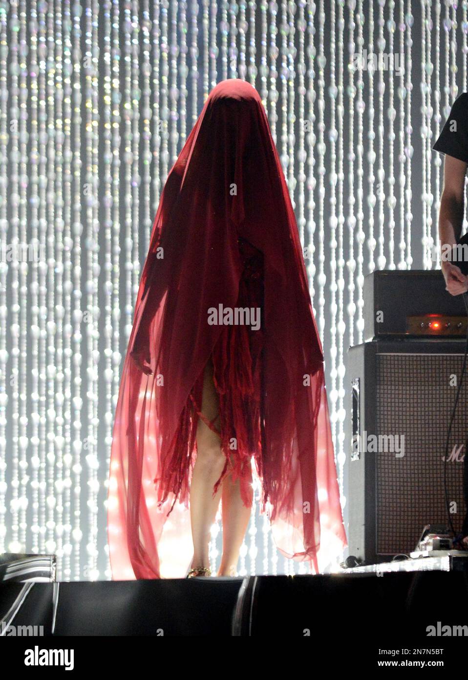 IMAGE DISTRIBUTED FOR MTV - Singer Selena Gomez perform onstage at the ...