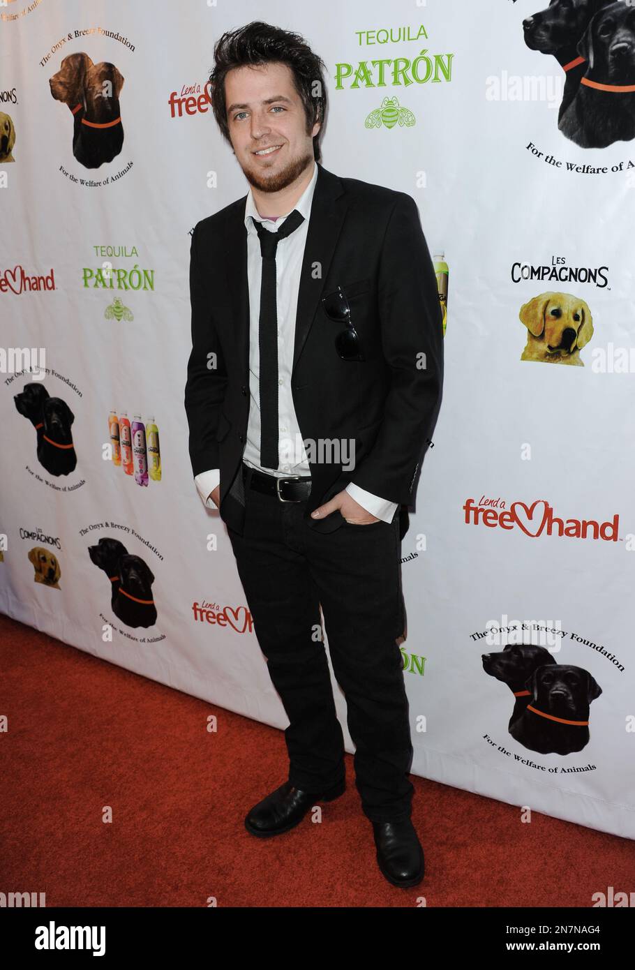 Lee Dewyze arrives at the "Saving Tails" event honoring songwriter ...