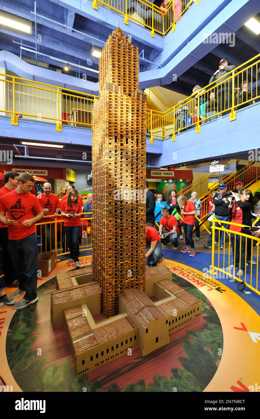 The new Guinness World Record for the largest Lincoln Log build, a ...