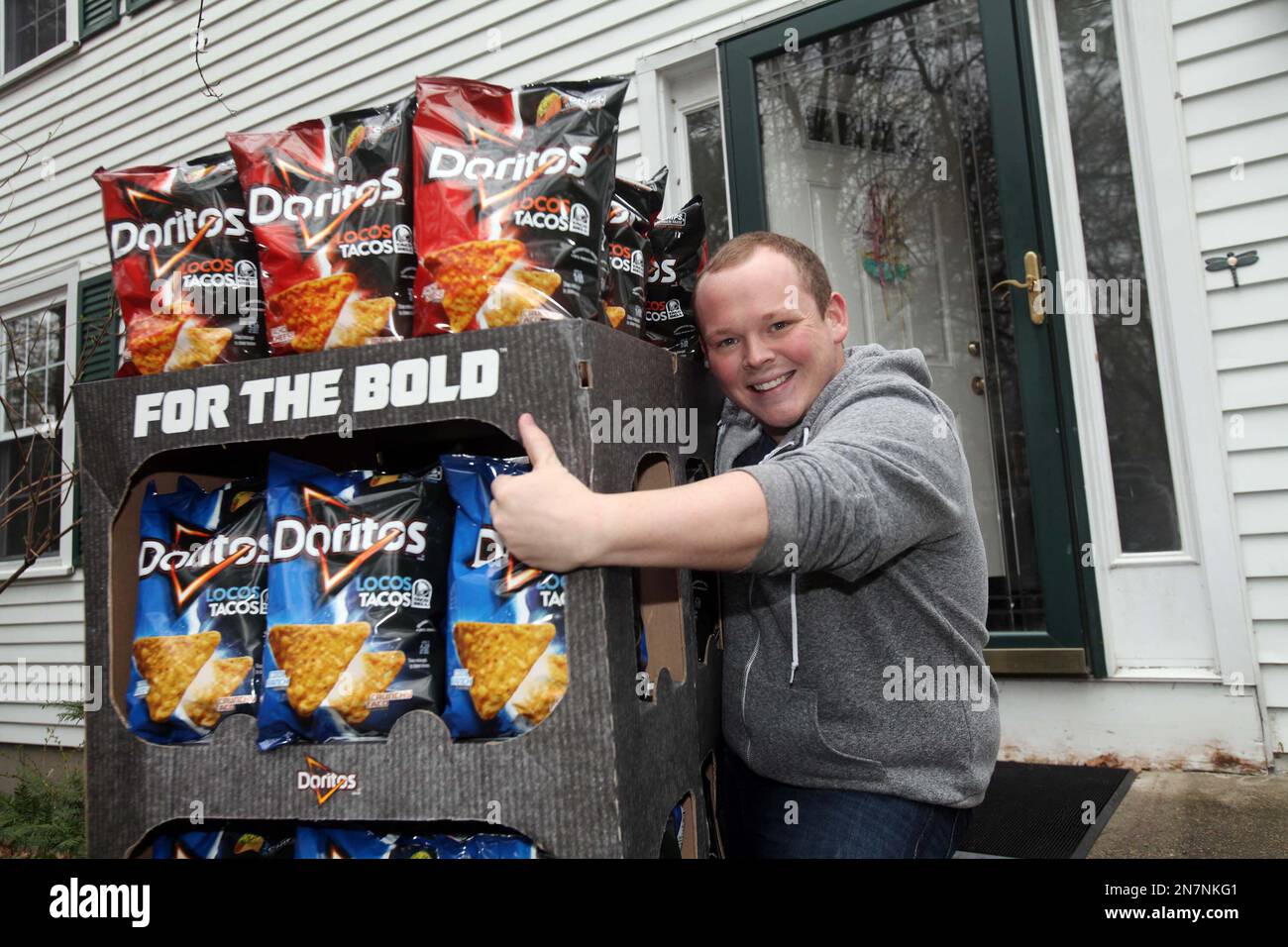 IMAGE DISTRIBUTED FOR FRITO-LAY - The Doritos brand and Taco Bell ...