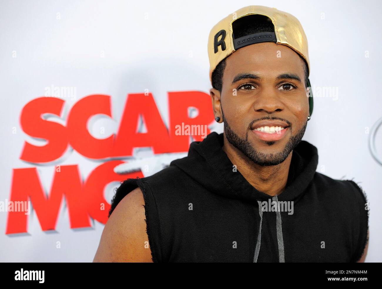 Jason Derulo poses at the Los Angeles premiere of the film "Scary Movie ...