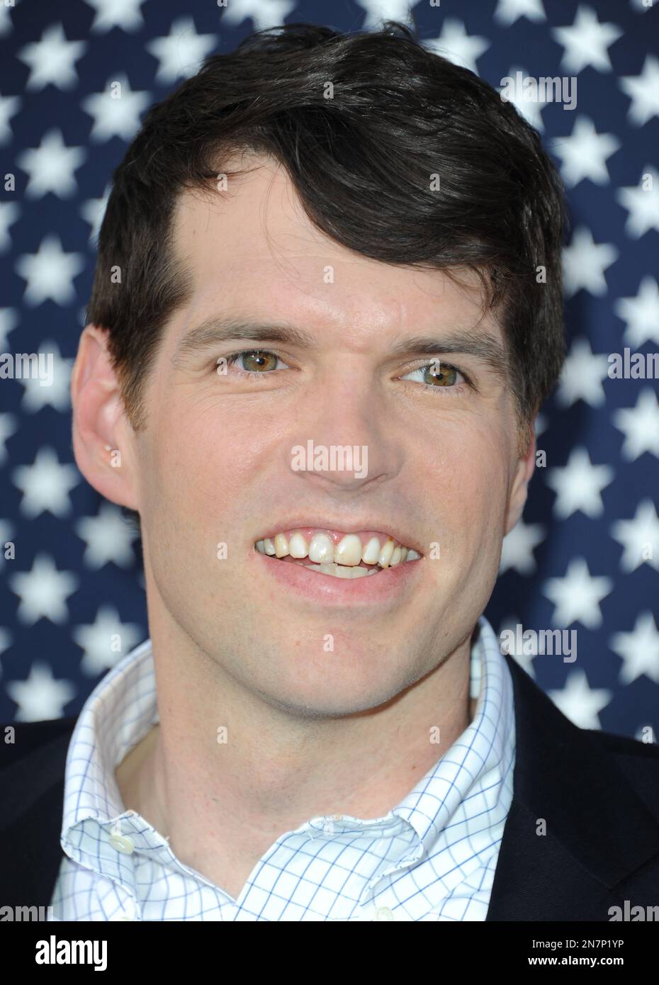 Timothy Simons arrives at the LA premiere of the 2nd season of "VEEP ...