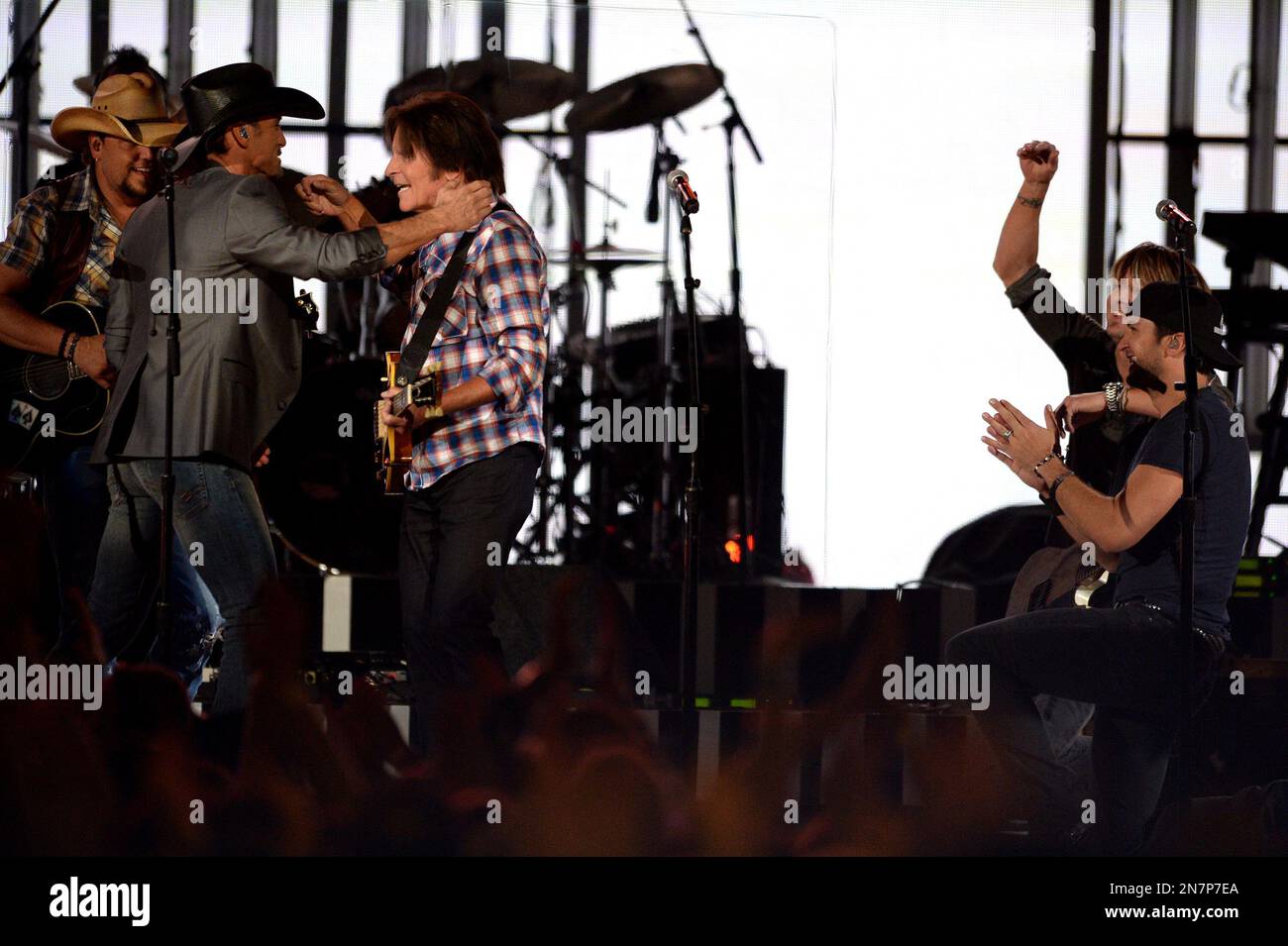 From left, Jason Aldean, Tim McGraw, John Fogerty, Keith Urban and Luke ...