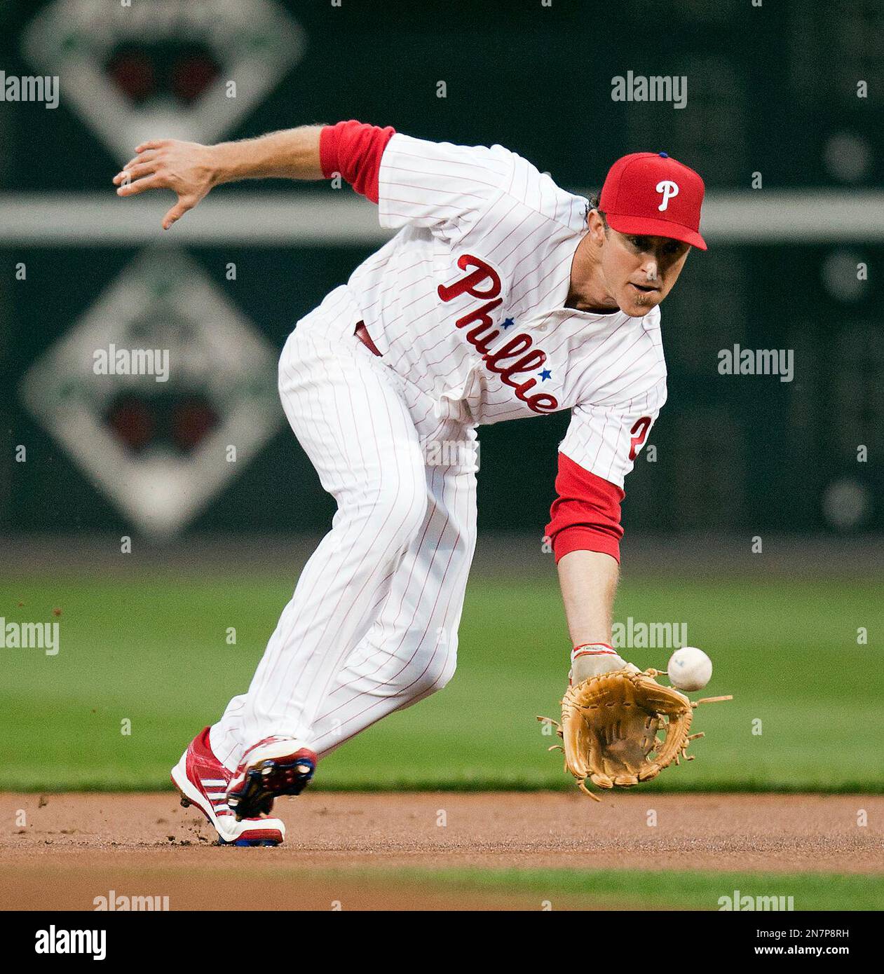 Philadelphia Phillies second baseman Chase Utley fields a ground ball ...