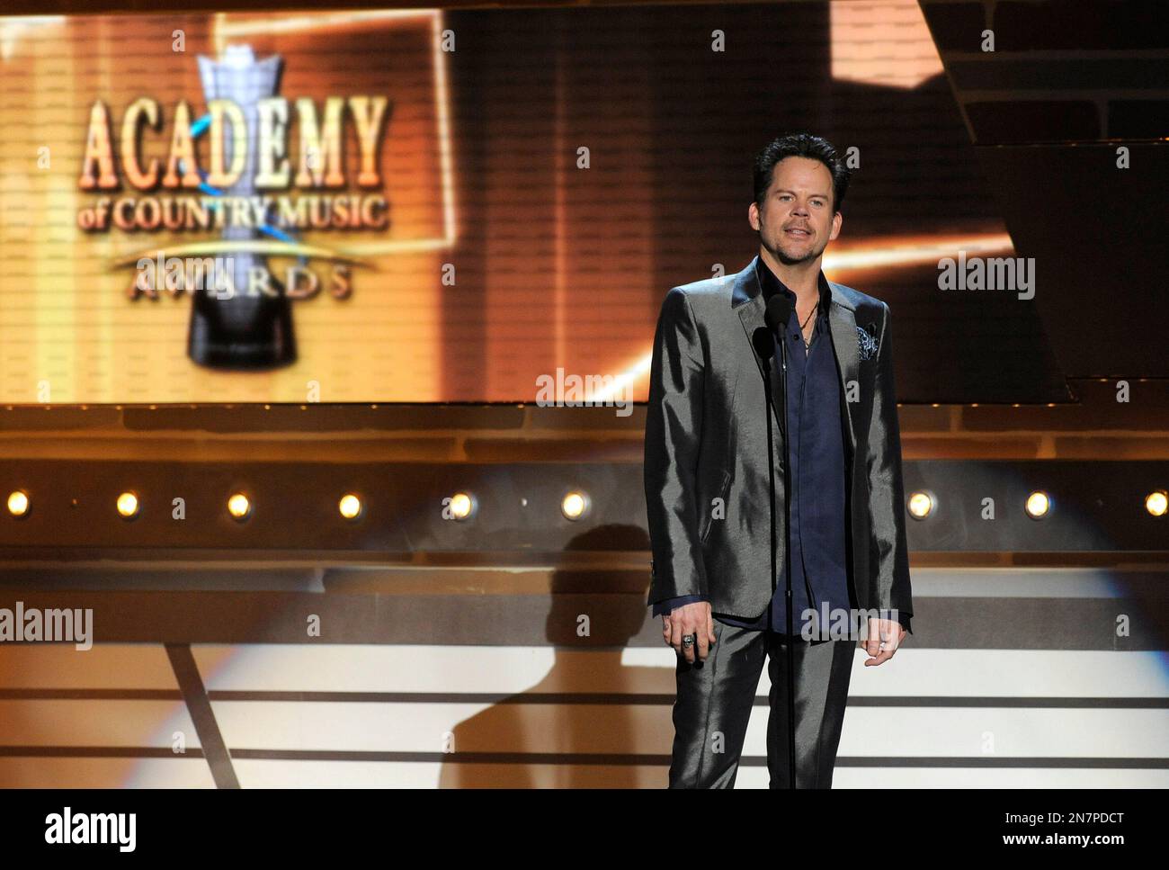 Musician Gary Allan speaks on stage at the 48th Annual Academy of ...